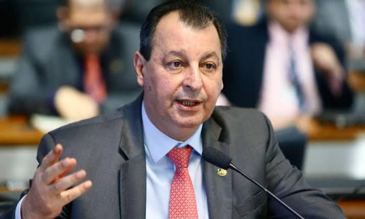 Omar Aziz diz que CPI da Covid no Senado terá caráter técnico - Portal ...