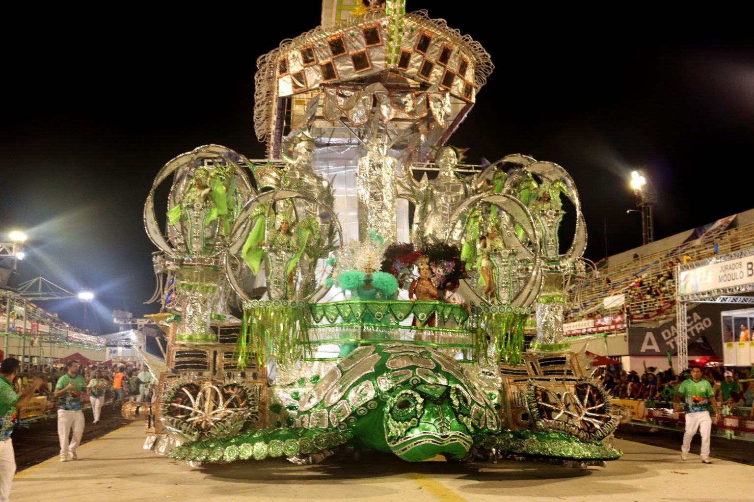Veja como será o desfile de Carnaval de Manaus em 2025 - Portal Único